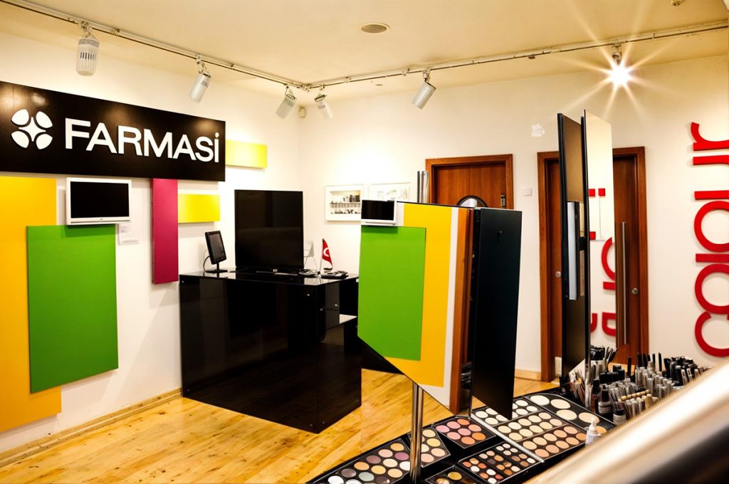 Farmasi Cosmetics Headquarters And Factory Buildings - Sait Arslan